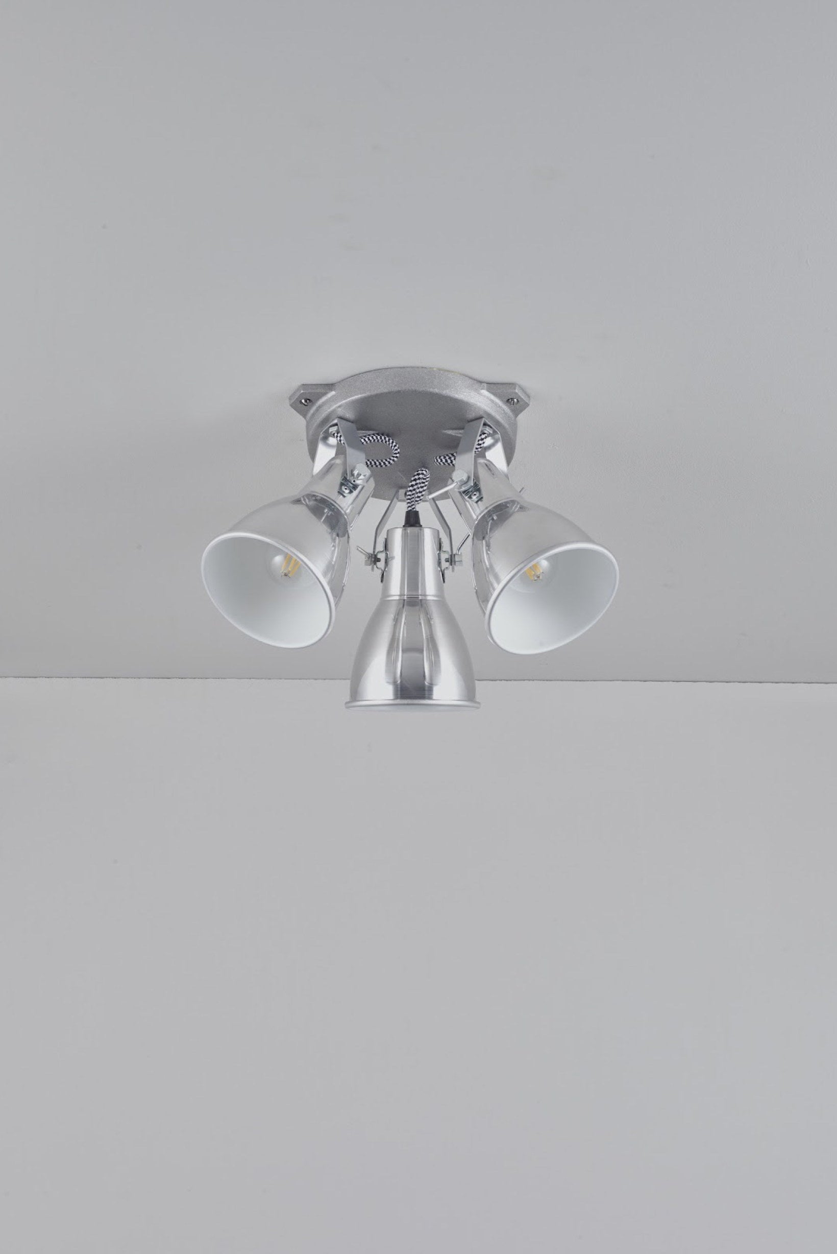 O.BTC | Stirrup Triple Ceiling Light – ORIGINAL BTC